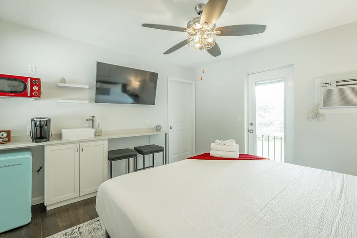 11: The Charlotte Room - A Pmi Scenic City Vacation Rental - Lookout Mountain, TN