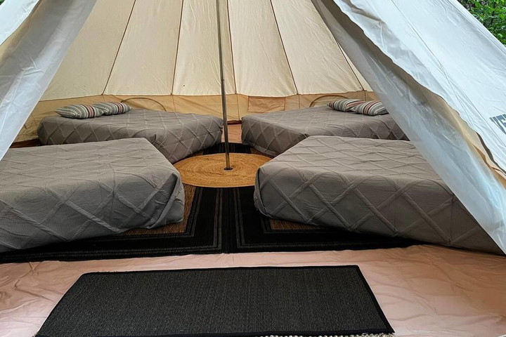 Large Group Glamping Tent Sleeps 8yokahu Bell Tent, Near Concerts, Casino, Falls - Hudson Valley, NY