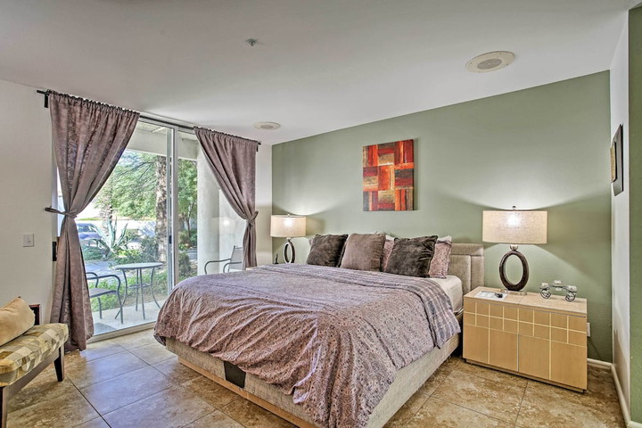 Nice Poolside Villa In Cathedral City - Cathedral City, CA