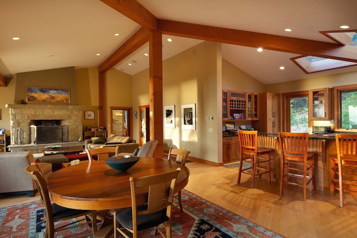 Bamboo Grove: Spectacular Ocean View Custom West Coast Timberframe Cottage.. - Salt Spring Island