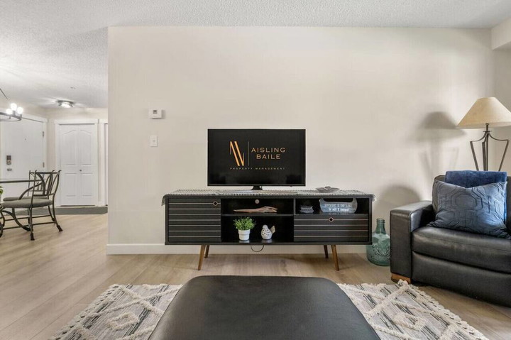 Boardwalk Bliss | Outdoor Pool/hot Tub | Fireplace - Invermere