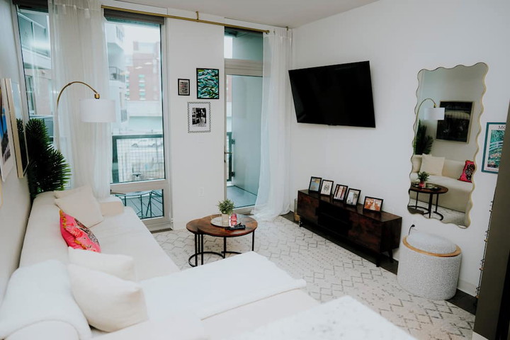 2-bedroom Apart In Cambridge With Balcony Garage Parking - Boston, MA