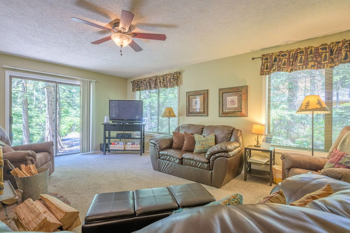 Beautiful Mountain Cabin, 3rd Night Free Before 9/6/26 - Mount Hood, OR