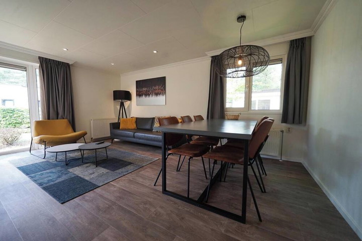Chalet With 3 Bedrooms And A Terrace - Arnhem