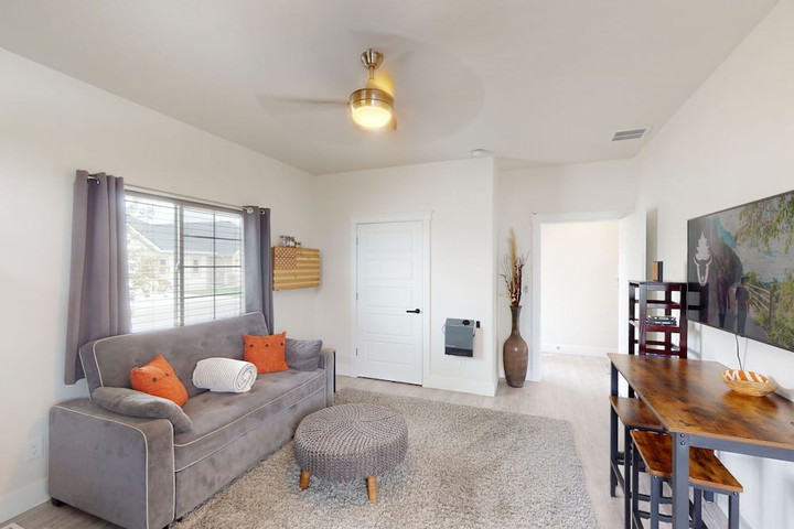 The Jolly Rancher/luxury Accommodations/king Bed/oculus - Twin Falls, ID