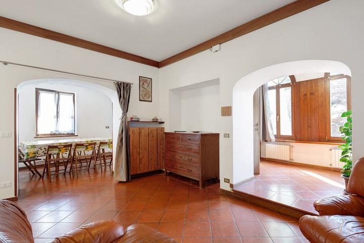 Antica Pieve Apartment With Mountain View, Shared Terrace And Wi-fi - Mel