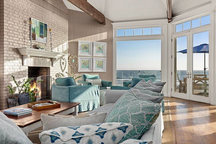 Malibu Dunes By Fieldtrip | Expansive Hamptons-style Estate W Private Beach Backyard - Malibu