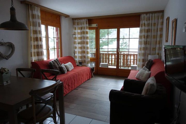 Stylish Apartment In The Ski And Thermal Spa Resort Of Leukerbad - Leukerbad