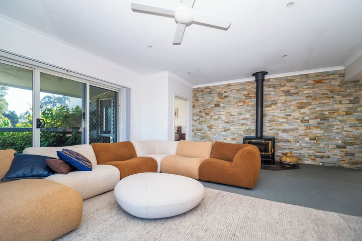 Gippsland Gem - 3/4 Bedroom Accessible Accommodation - Moe