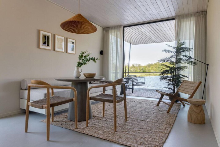 Waterlodge In Nederland Met Terras - Zeewolde