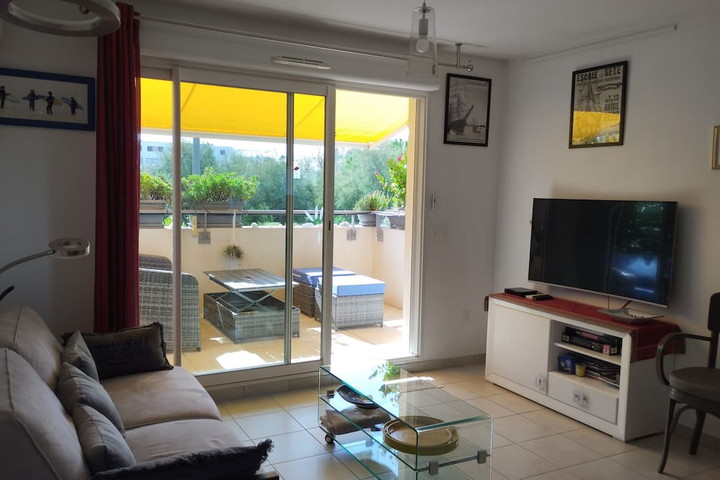 Séte Corniche Villeroy Bord De Mer 100 M Plage Fontaine 54 M²climatise Piscine - Sète