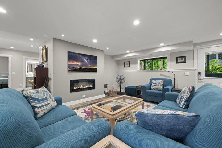 Serene Kenmore Stay - 2br, Patio & Parking - Bothell, WA