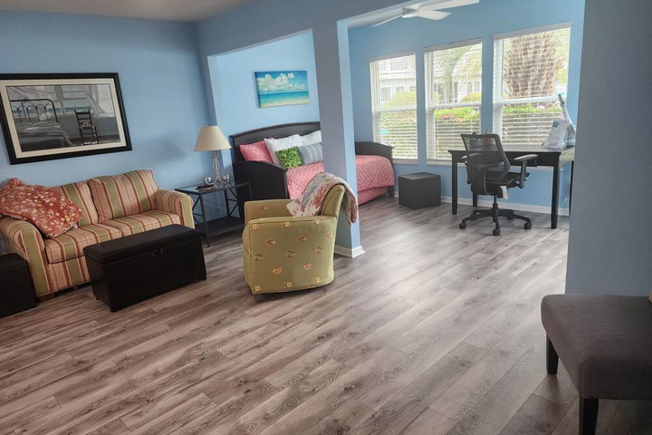 Cozy Pool Side Condo, 5 Min From The Beach! - Little River, SC
