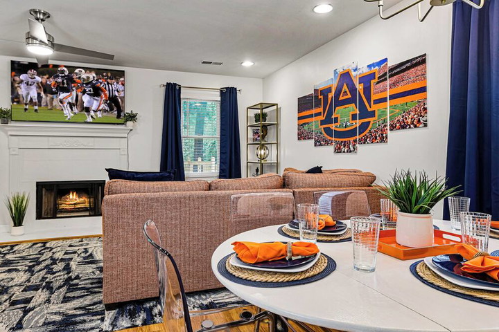 Newly Renovated, 3 Blocks From Au, Game Day House Caddys Shack - Auburn, AL