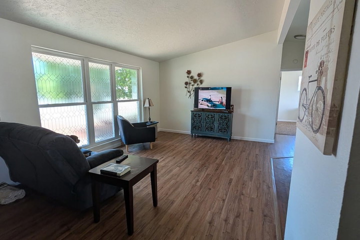 Fabulous 3-bedroom Duplex In Friendly Greeley - Greeley, CO