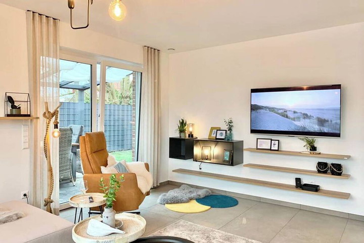 House Tio, Dream House By The Lake And Coast For The Whole Family - Jever