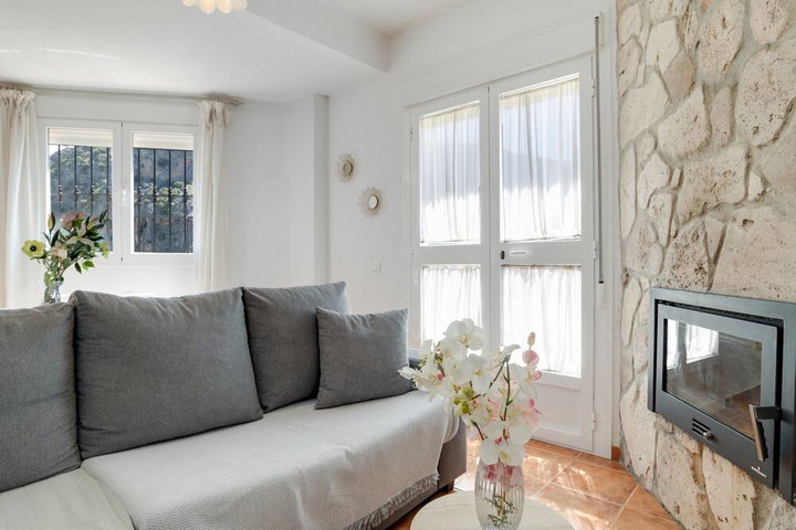 Apartamento 'Casa Isabelina' Con Vistas A La Montaña, Piscina Y Jardín Compartidos - Igualeja