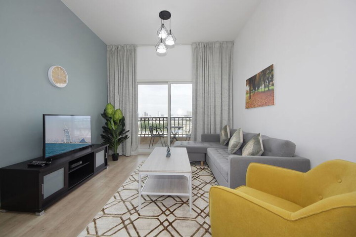 Bright And Upscale Fully Furnished 1bhk In Jvc - Dubai