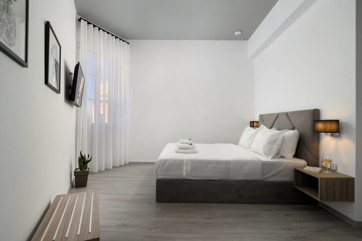 Amalphi Corfu City Living By Konnect - Deluxe Suite Philippos - Corfu