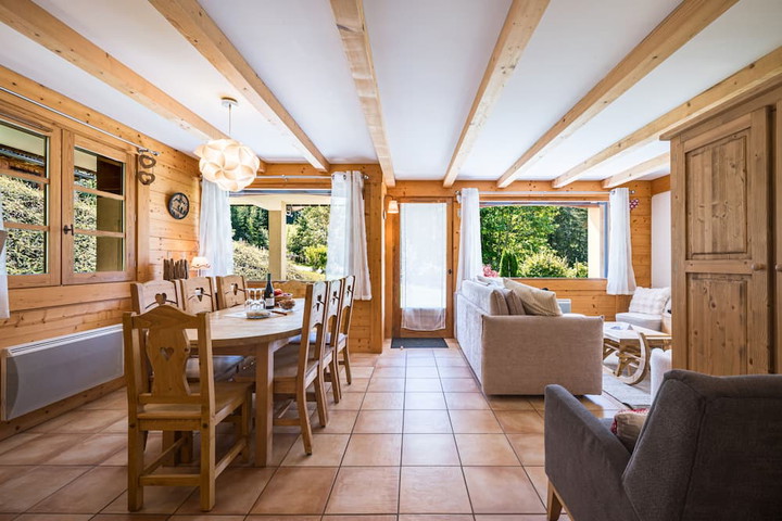Les Raiches 2 - Three Bedroom Apartment, Sleeps 8 - Le Chinaillon
