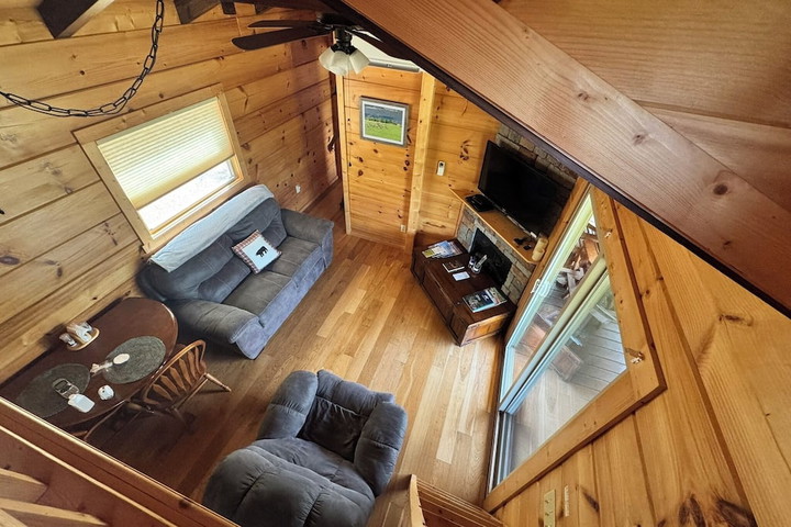 Sunshine Cabin Is Ready To Provide You With A Peaceful Stay! - Hot Springs, NC
