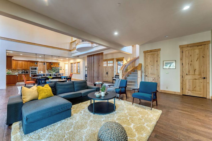 Grays Crossing By Avantstay | Stunning 4bdr Cabin - Truckee, CA