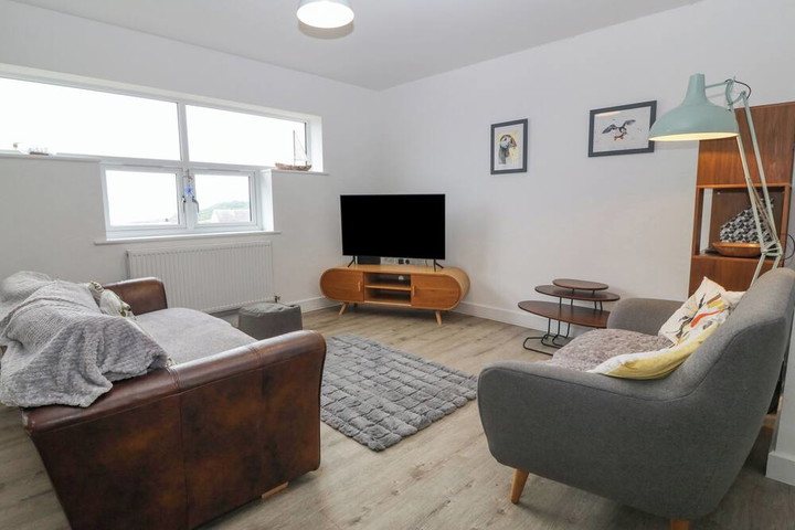 Cysgod Y Capel, Family Friendly, Country Holiday Cottage In Benllech - Moelfre
