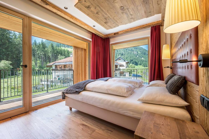Chalet "Moutain Villa Anita" Mit Privater Terrasse Und Wlan - Sexten