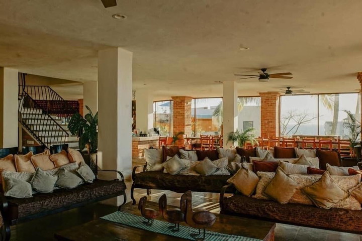 Spacious 10 - 15-bedroom Villa With Stunning Views - Puerto Vallarta