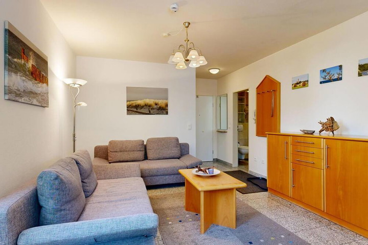Ferienhaus Im Ostseebad Binz Mit Schwimmbad, Sauna, Fahrstuhl Und Tiefgarage. - Binz