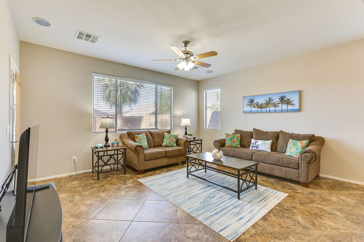 Near Parks & Golf: Maricopa Home W/ Covered Patio! - Maricopa, AZ