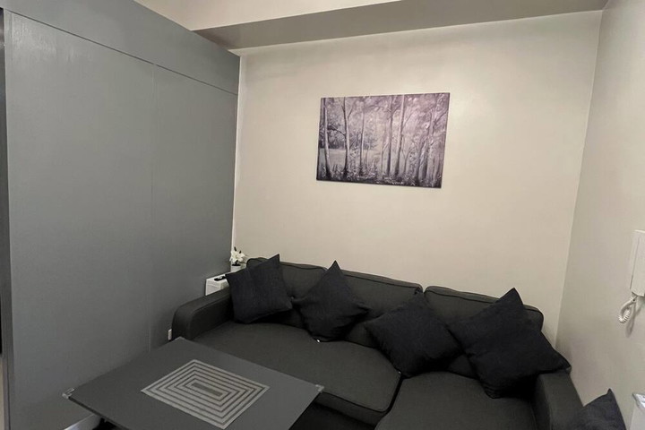 Chino Roces Makati - Free Parking - Red Residences - Metro Manila