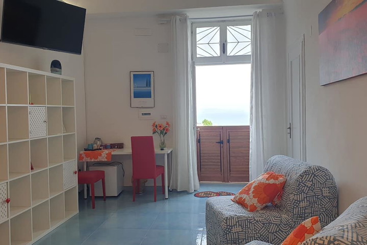 Lovely Amalfi Room Duoglio,  It's Only 15 Minutes From Il Duoglio Beach - Amalfi