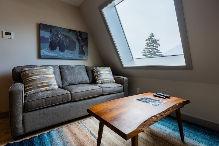 Three Bedroom Apartment - Banff