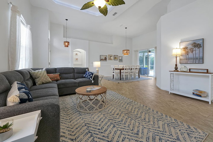 Southern Dunes: Pool/spa; Air Hockey/game Room - Winter Haven
