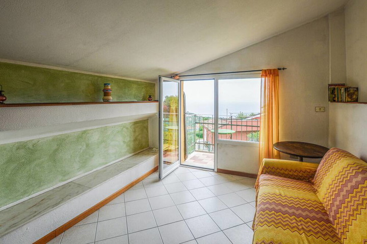Splendido Appartamento Con 3 Camere Da. - Imperia