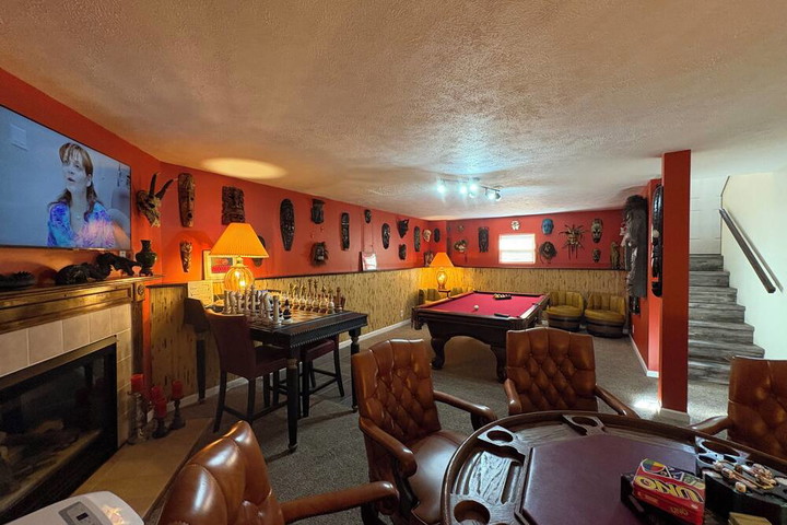 Acogedor 5bdr Con Sala De Cine / Sala De Juegos Cerca De Camelback / Kalahari / Casino / Outlets / Lake - Tobyhanna, PA