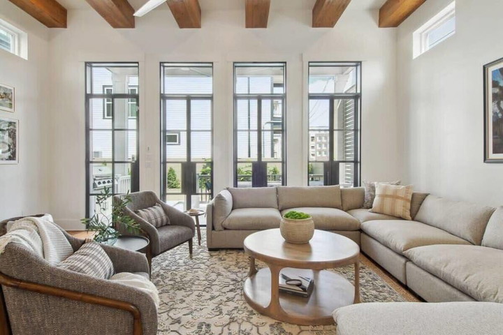 Designer Home | Heated Pool & Rooftop - Metairie, LA