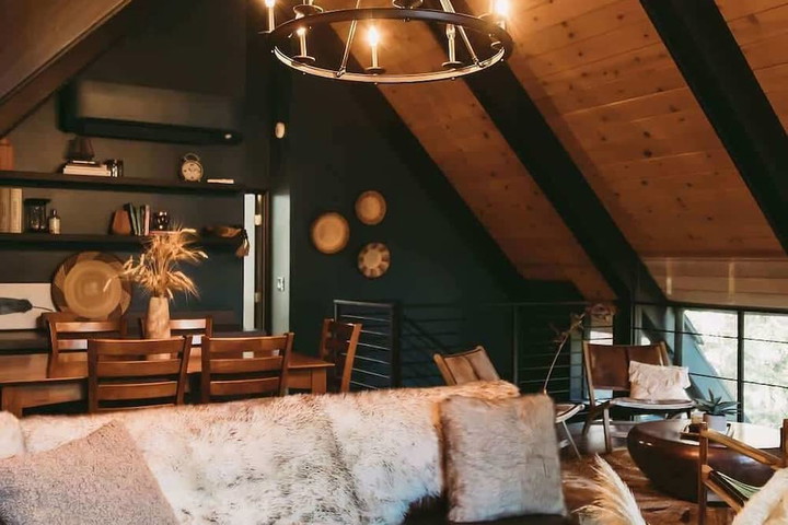 Old Creek Cabin, By @To_dwell_here - Crestline, CA