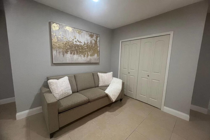 Cozy Studio In Enjoyable Lakeland With Ac, Wifi - Plant City, FL