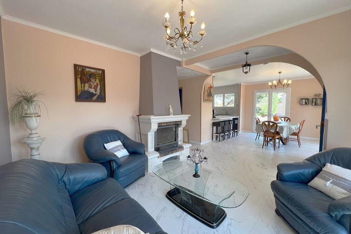 1st Floor Apartment4 Kilometers From Beziers With Secure Parking - Béziers