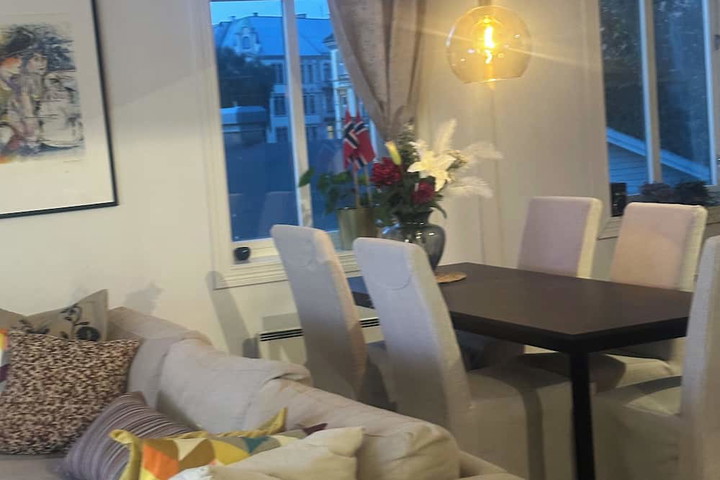3-bedroom Apartment In Frogner Oslo Perfect For Your Family Getaway - Oslo