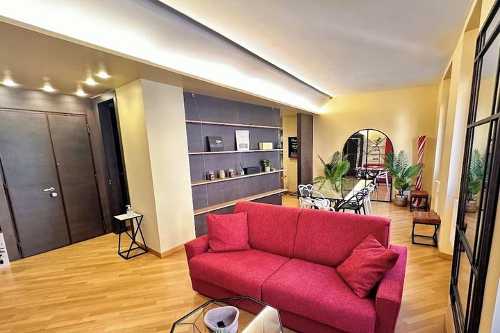 Be My Guest Verona - Heart Of The Old Town - Bright, Spacious & Quiet Apartment - Verona