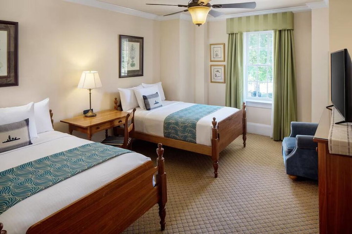 Elegant Retreat With Modern Flat-screen Tv Near Kentucky Artisan Center - Berea, KY