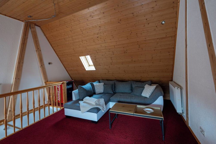 Boardinghouse - Temporary Living - Borna