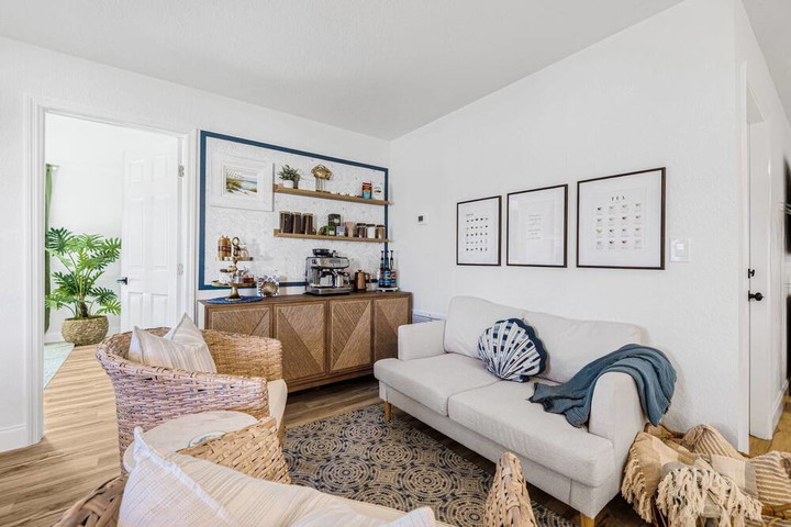 Castaway Cottage: Near Img And Beaches - Anna Maria Island, FL