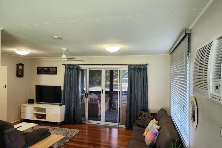 Bribie Beach Shack Close To The Bridge! - Brisbane