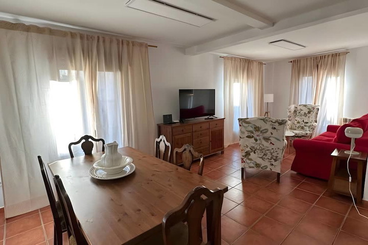 Precioso Apartamento En La Plaza Mayor De Riaza Con Balcón Y Vistas - Riaza