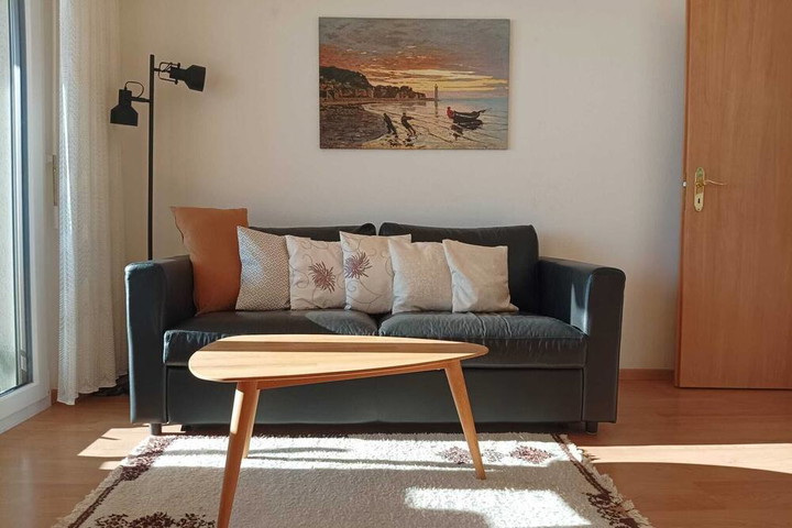 Apartment On The 2nd Floor For 1-4 Persons. - Gambarogno