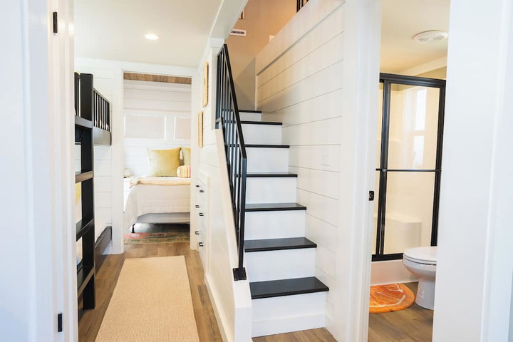 The Tannehill - Citrus Loft Cabin - Grill - Pool - Hot Tub - Bar - Lake - Gym - Florida